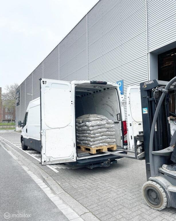 ≥ Spoed Transport bestelbus Huren inc chauffeur verhuisbus (m2406906156 ...