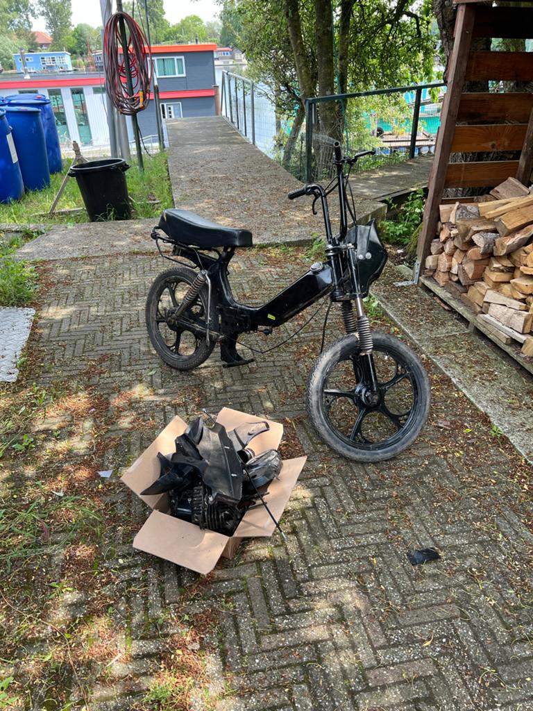 ≥ Tomos A35 uit 2005 met veel onderdelen — Brommers | Tomos — Marktplaats