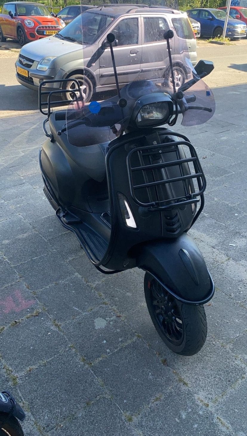 ≥ Vespa Sprint mat zwart - Zeer nette staat (m2406647612) — Scooters ...