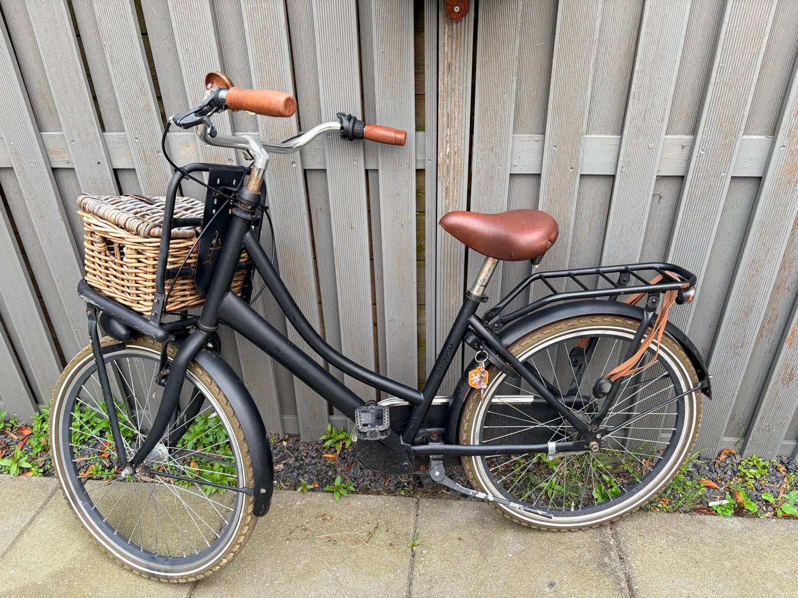 ≥ Meisjesfiets merk Altec Dutch 24 inch — Fietsen | Meisjes — Marktplaats