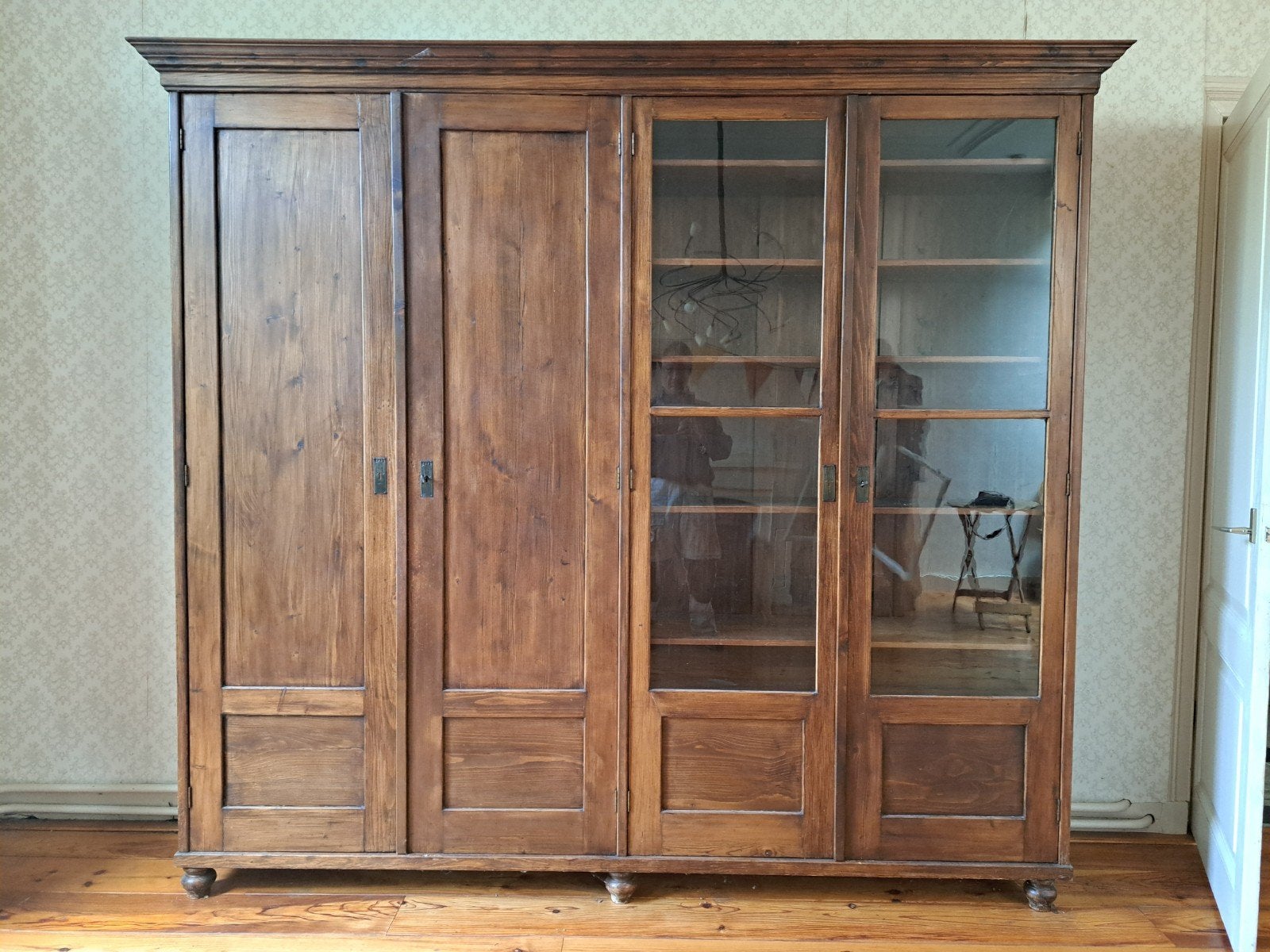 ≥ Grote Antiek kast gratis — Antiek | Meubels | Kasten — Marktplaats