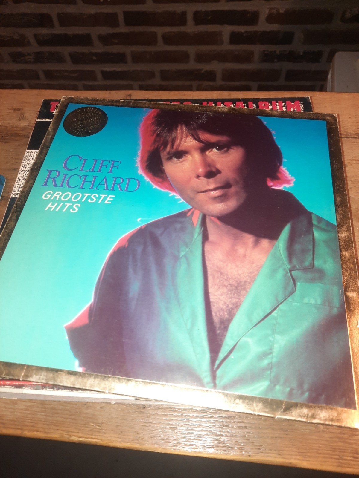 ≥ Vintage LP's: Cliff Richard, Doe Maar & The Commodores (m2406558226 ...