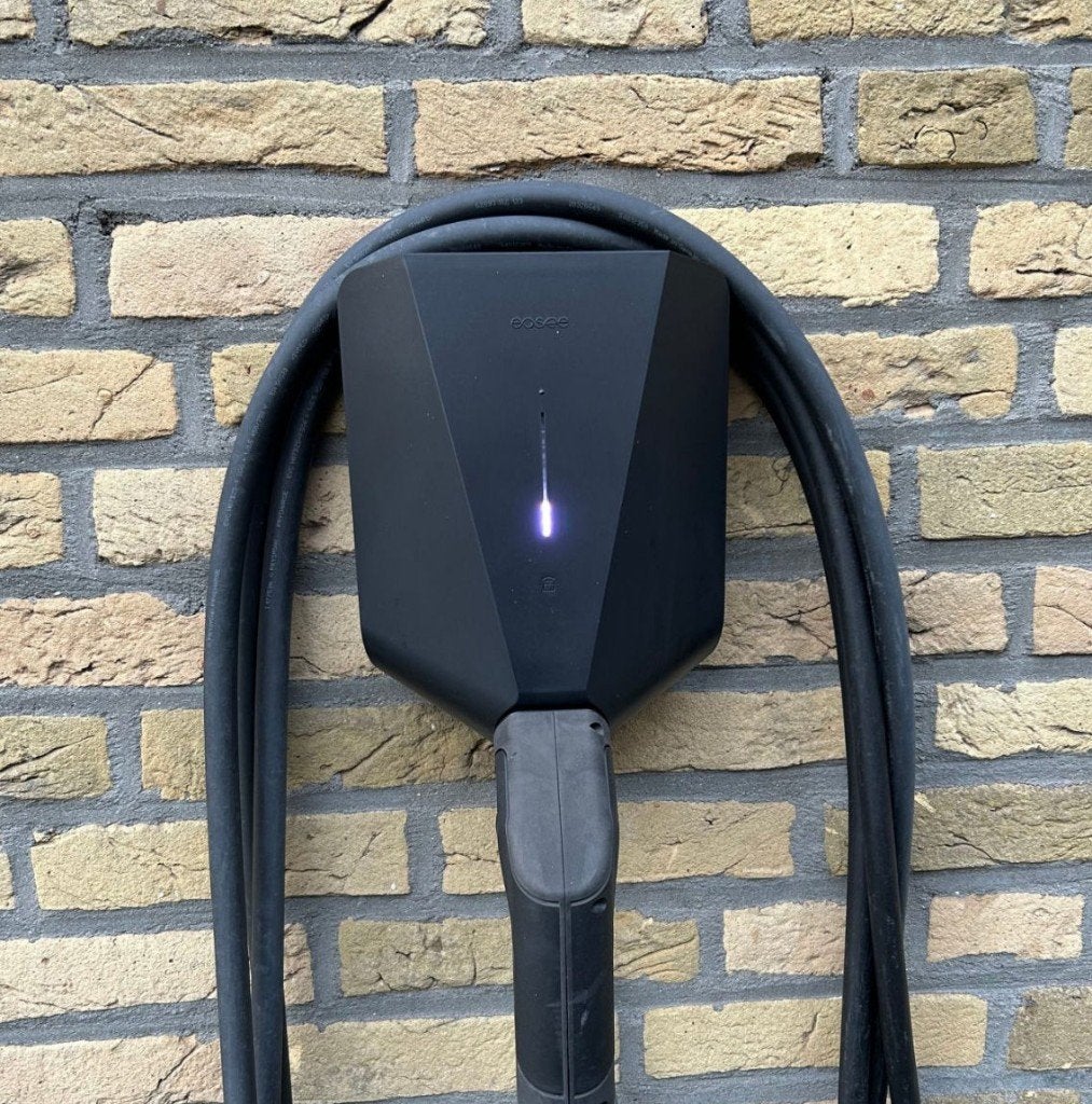 ≥ Easee Lite 11kW Slimme Laadpaal (Zwart) – Prima staat — Laadpalen ...