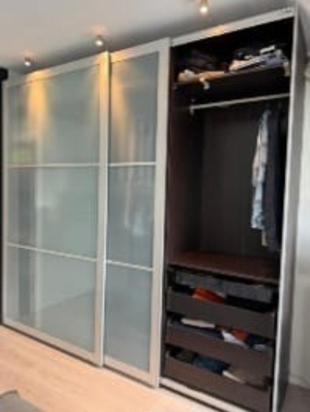 ≥ Ikea Pax kast 2,50m x 2,36m Bruin met schuifdeuren — Kasten ...