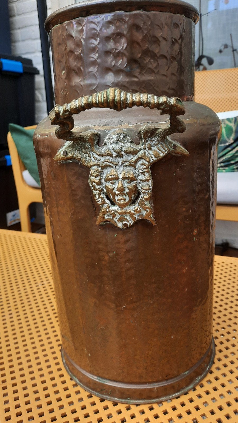 ≥ Antieke Koperen Melkbus met Bronzen Decoratie — Antiek | Koper en ...
