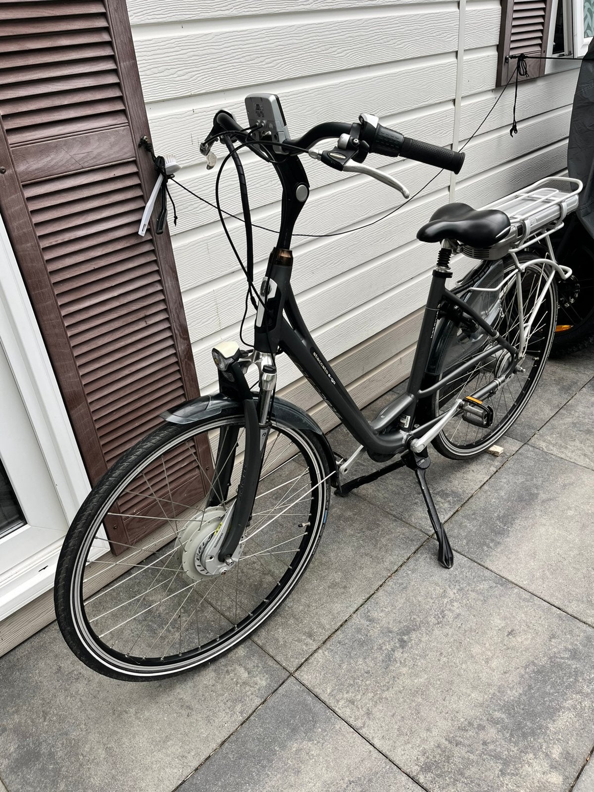 ≥ “Zeer goede fiets, verkeert in uitstekende staat — Elektrische ...