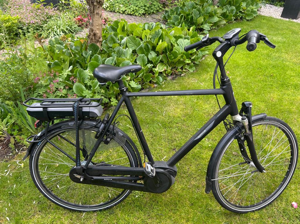 ≥ Heren elektrische fiets hoog frame Batavus — Elektrische fietsen ...