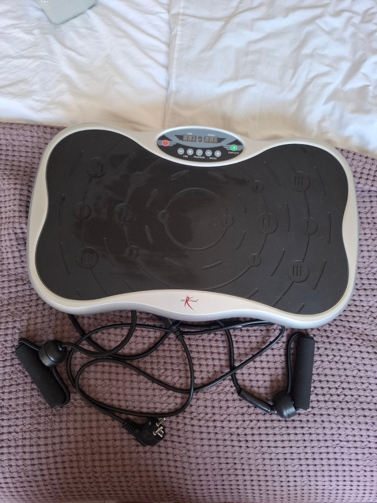 ≥ Lucovitaal: Trilplaat voor thuisfitness — Fitnessapparatuur — Marktplaats