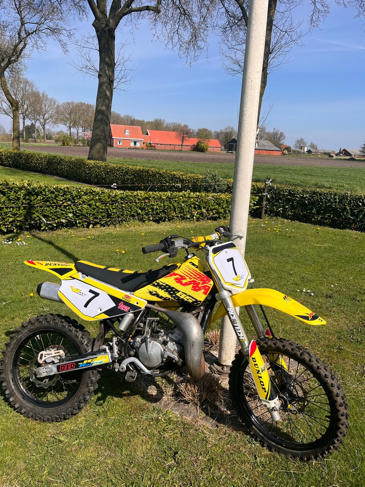 ≥ Nette Suzuki RM 85 - Perfect onderhouden, veel power! — Brommers ...