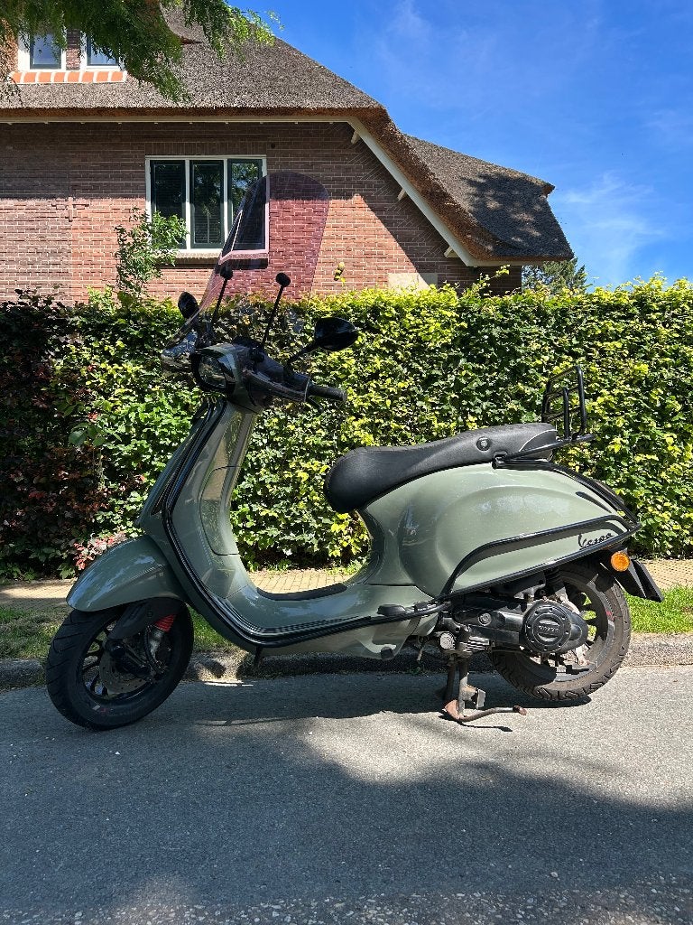 ≥ Vespa Sprint 2021 Misty Pearl Green — Scooters | Vespa — Marktplaats