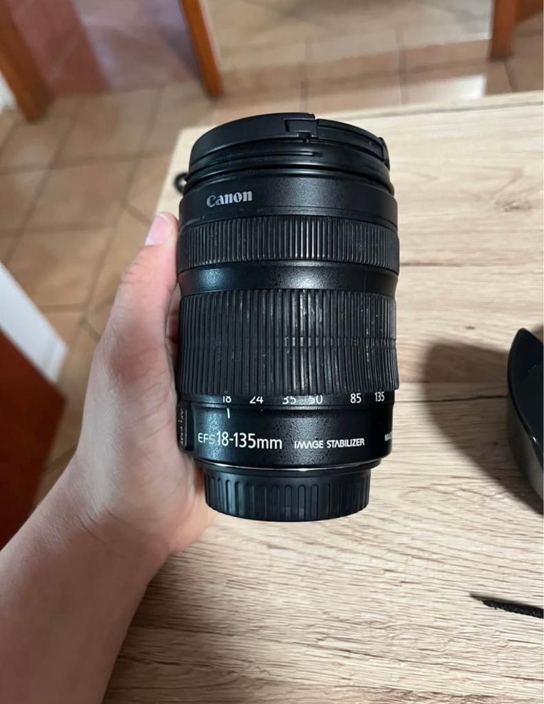 ≥ Canon EOS 80D DSLR Camera met EF-S 18-135mm lens — Fotocamera's ...