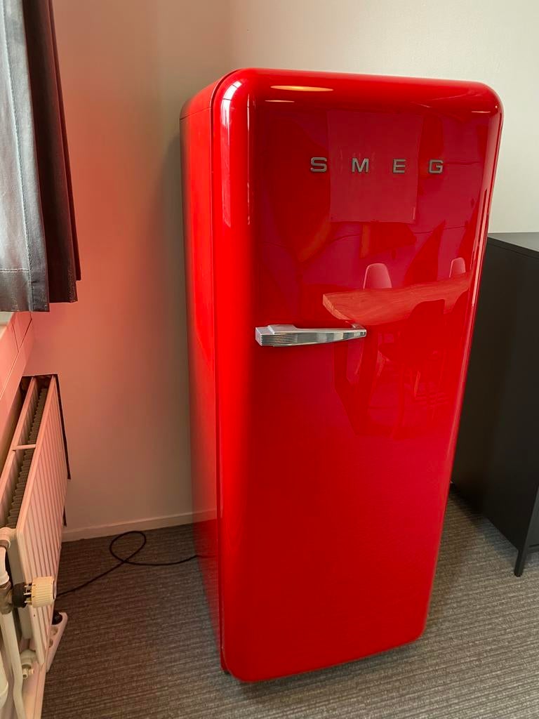 ≥ SMEG Koelkast rood model met vriesvak FAB28RR1 — Koelkasten en ...