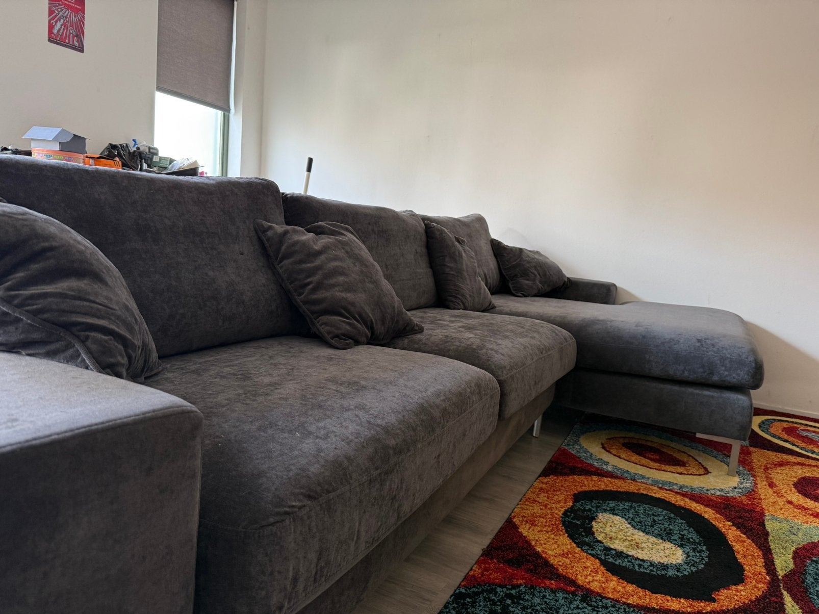 ≥ Grijze hoekbank met chaise longue - Origineel design — Banken ...