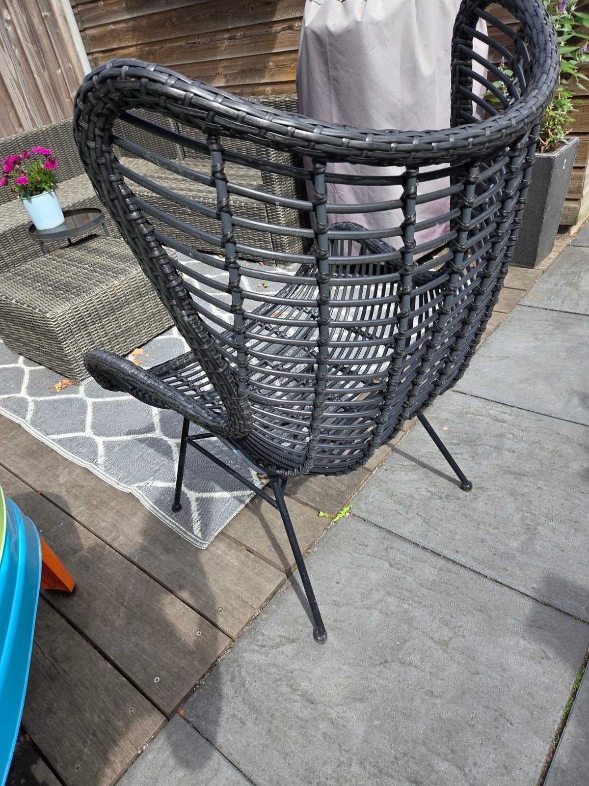 ≥ Stijlvolle zwarte tuinstoel - Wicker design — Tuinstoelen — Marktplaats