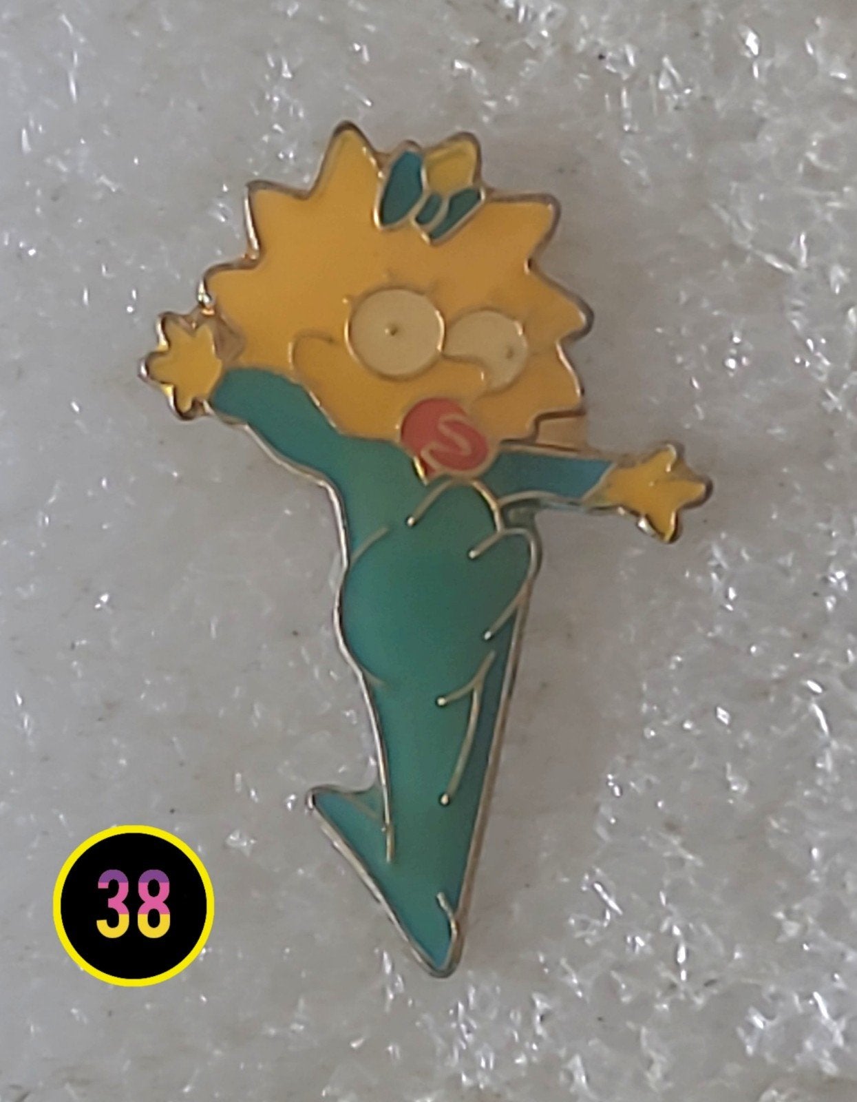 ≥ Pin Stripfiguur Maggie Simpson — Speldjes, Pins en Buttons — Marktplaats