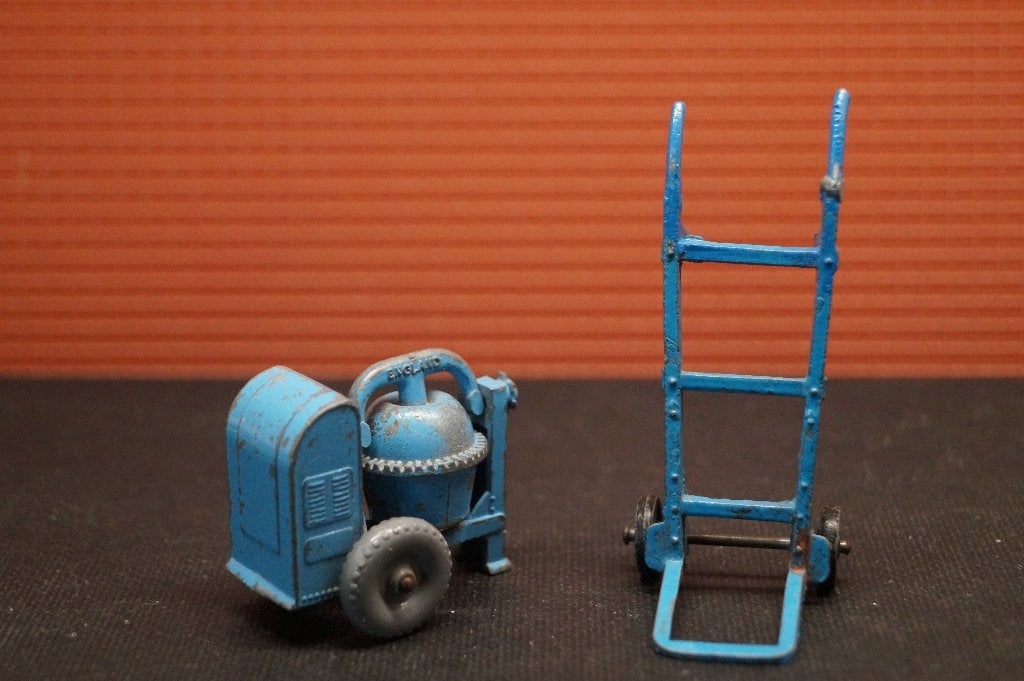 ≥ Dinky toy Cementmolen en Steelwagen Bieden vanaf €30 (m2408097646 ...
