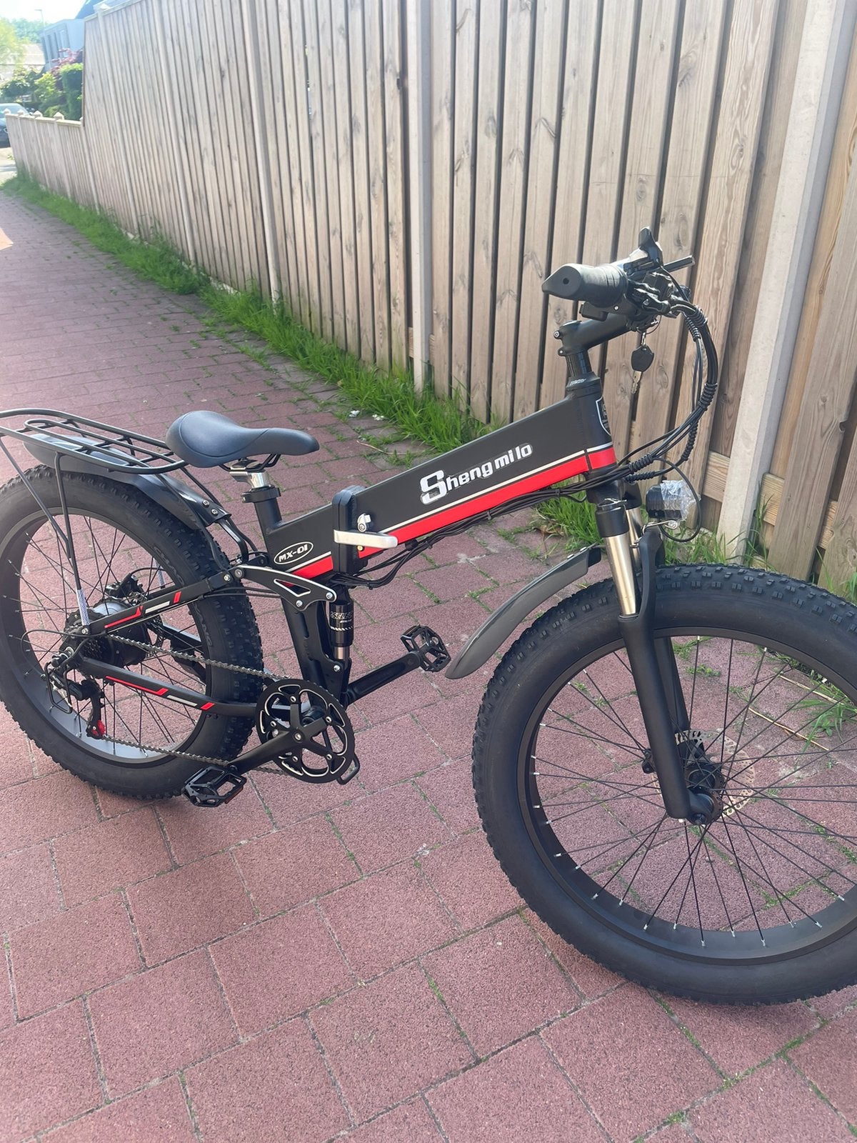 ≥ 26-inch elektrische fiets met dikke banden — Fietsen | Crossfietsen ...