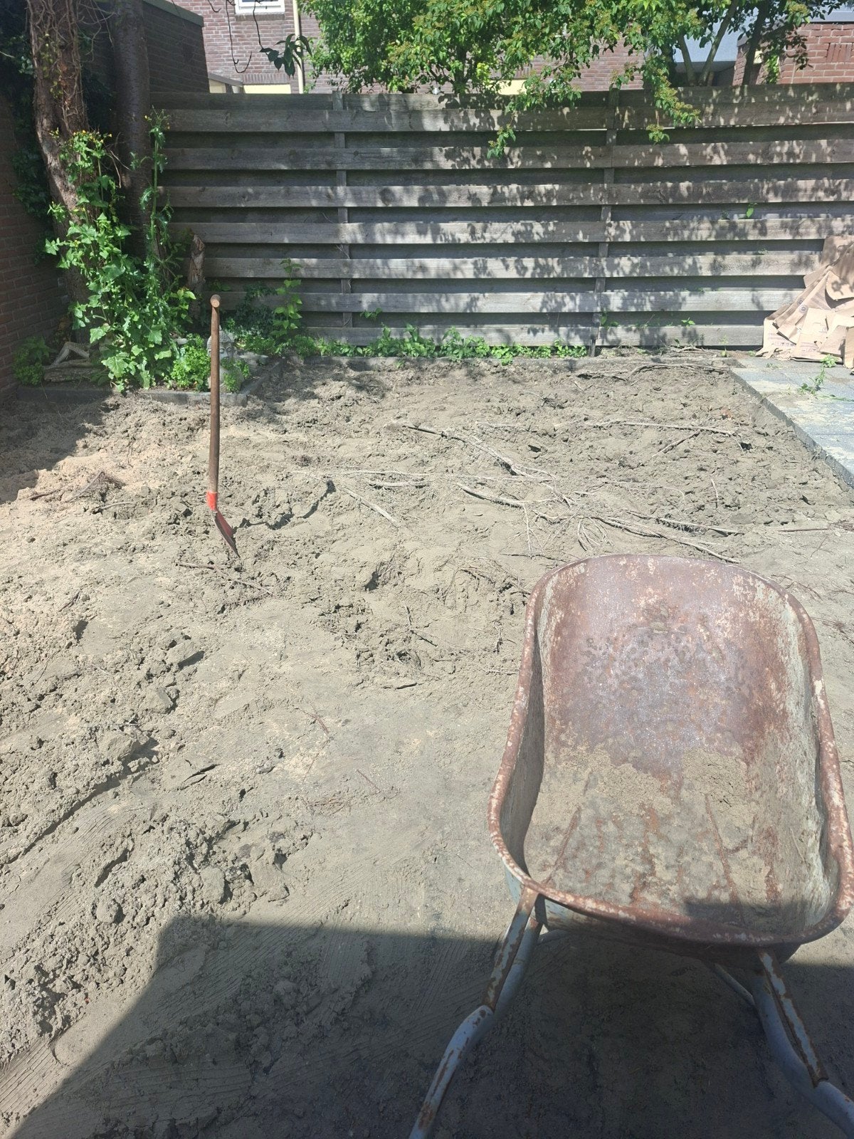 ≥ IK BIED JE 50 EURO PER KUUB om het op te halen — Zand — Marktplaats