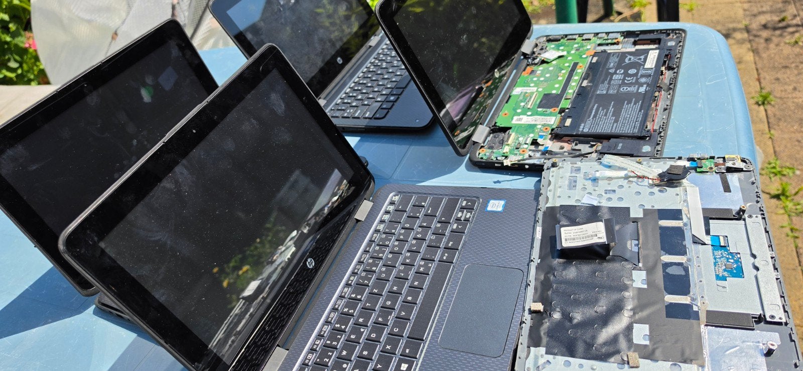 4 HP Laptops voor onderdelen - Touchscreen, 360 graden (m2416889715 ...