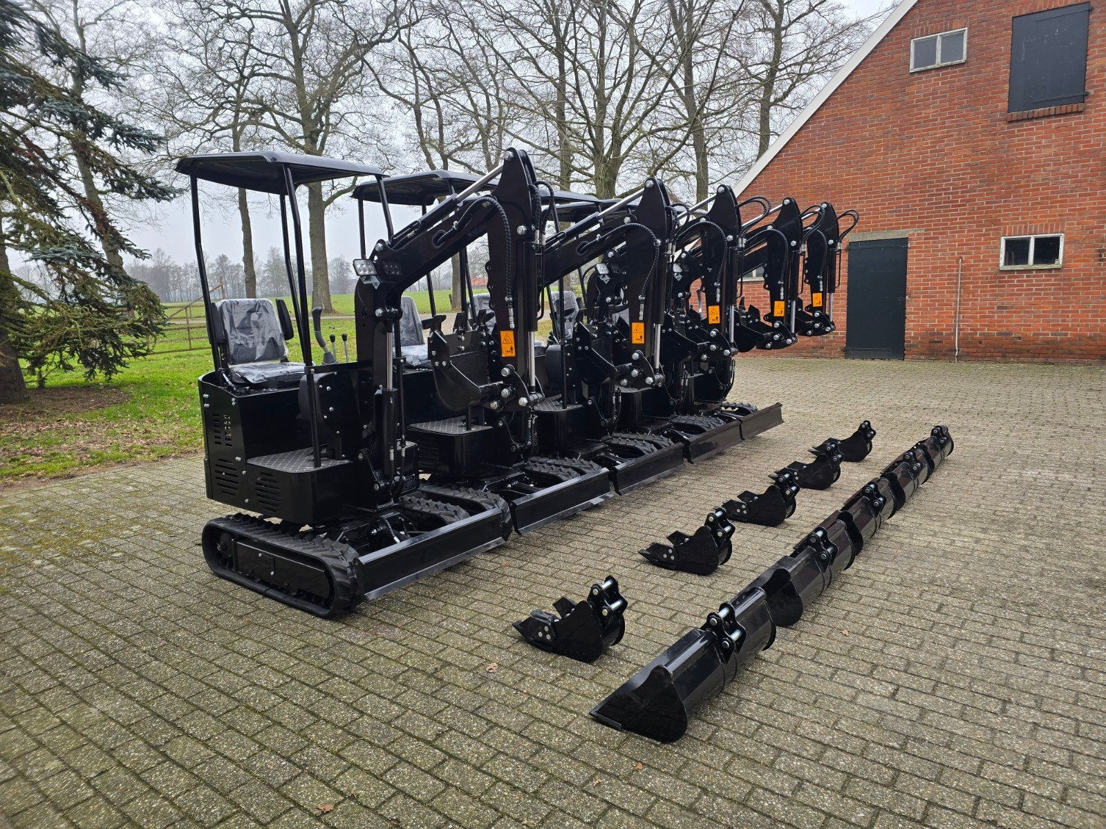 ≥ Te Koop: Minigraver Crawler Excavator Mini-graver. — Machines en Bouw ...
