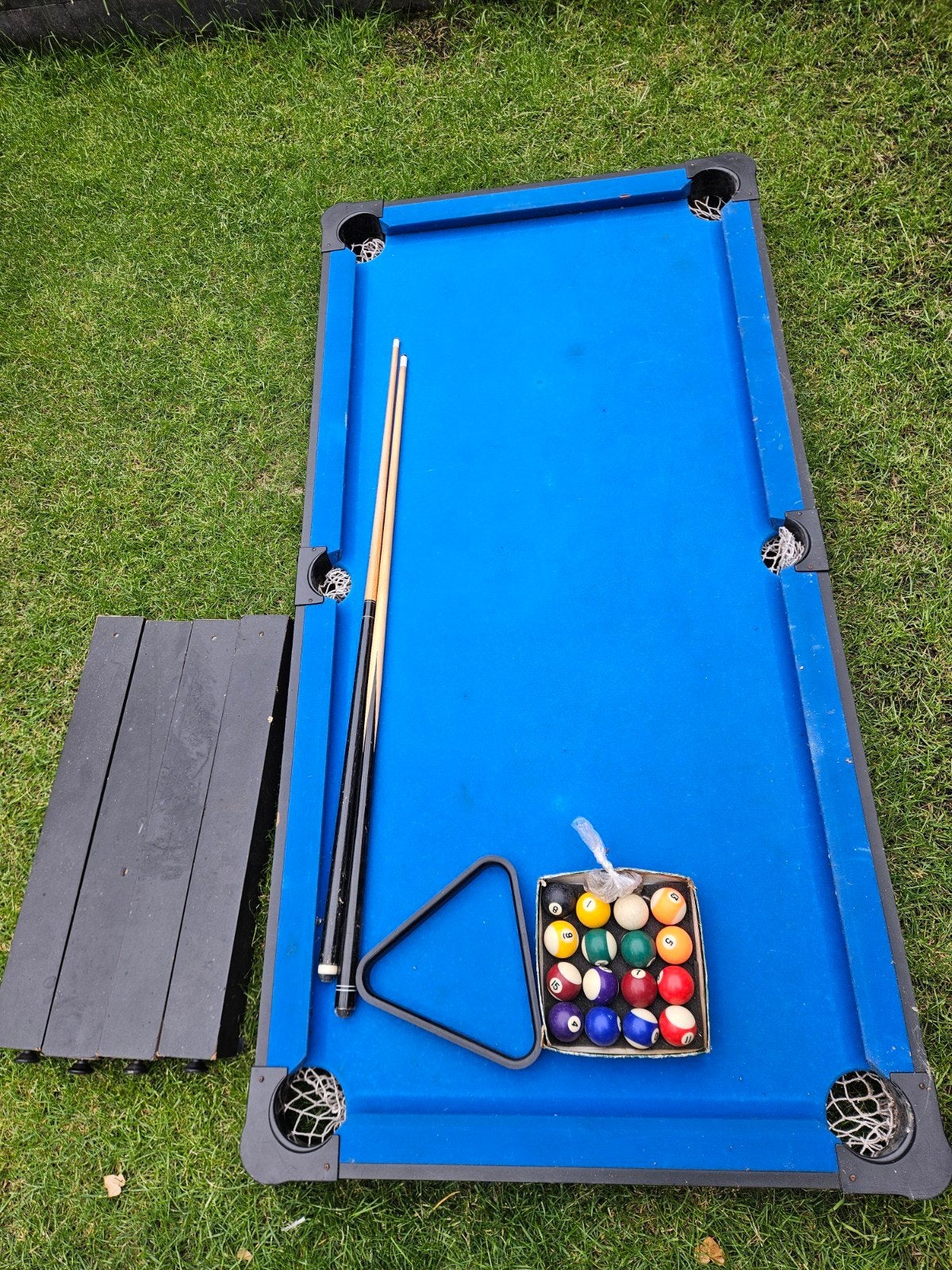 ≥ Compacte Pooltafel met Accessoires — Biljarten en Poolen — Marktplaats