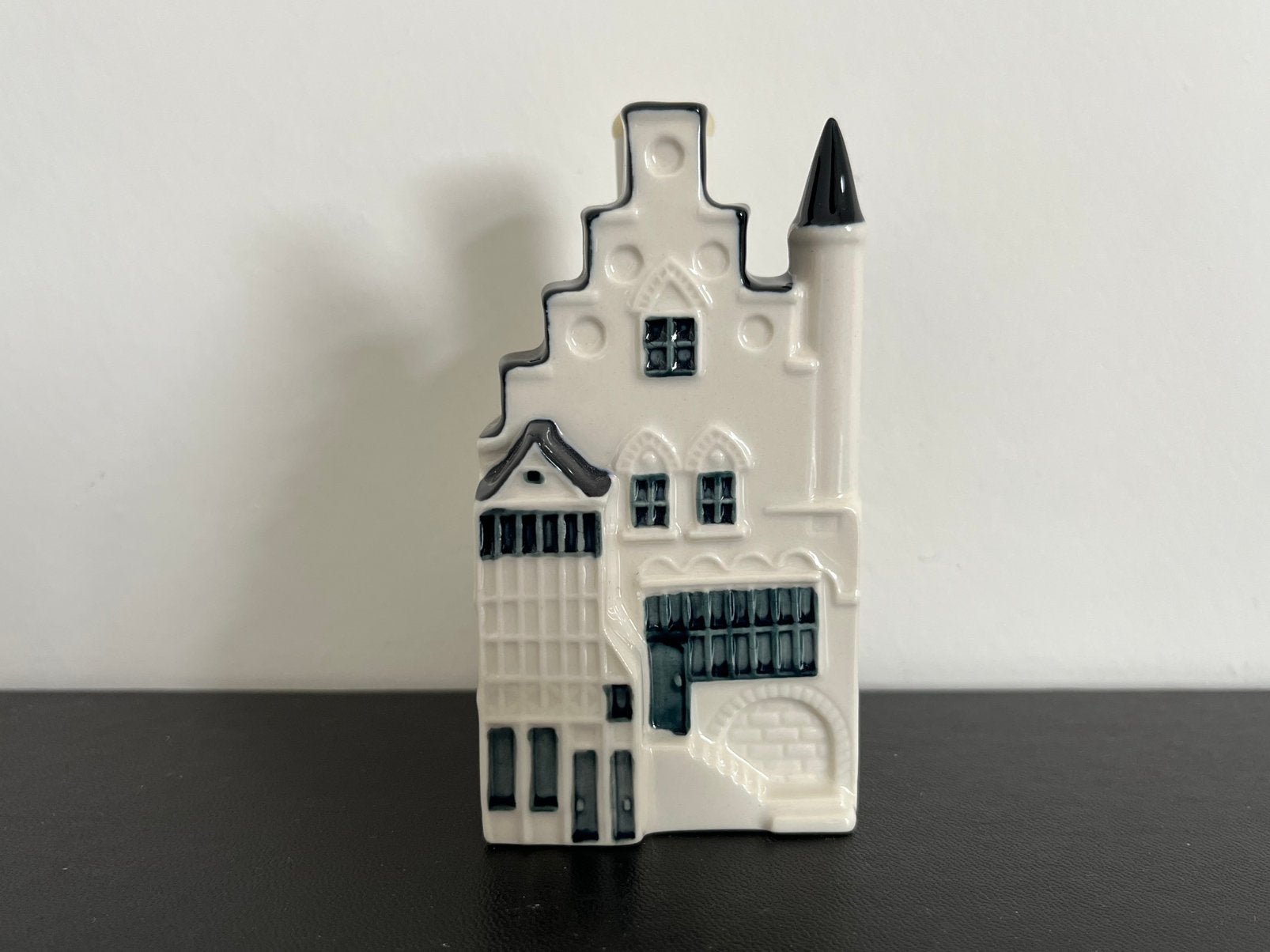 ≥ KLM Business Class huisje 101 — KLM Huisjes — Marktplaats