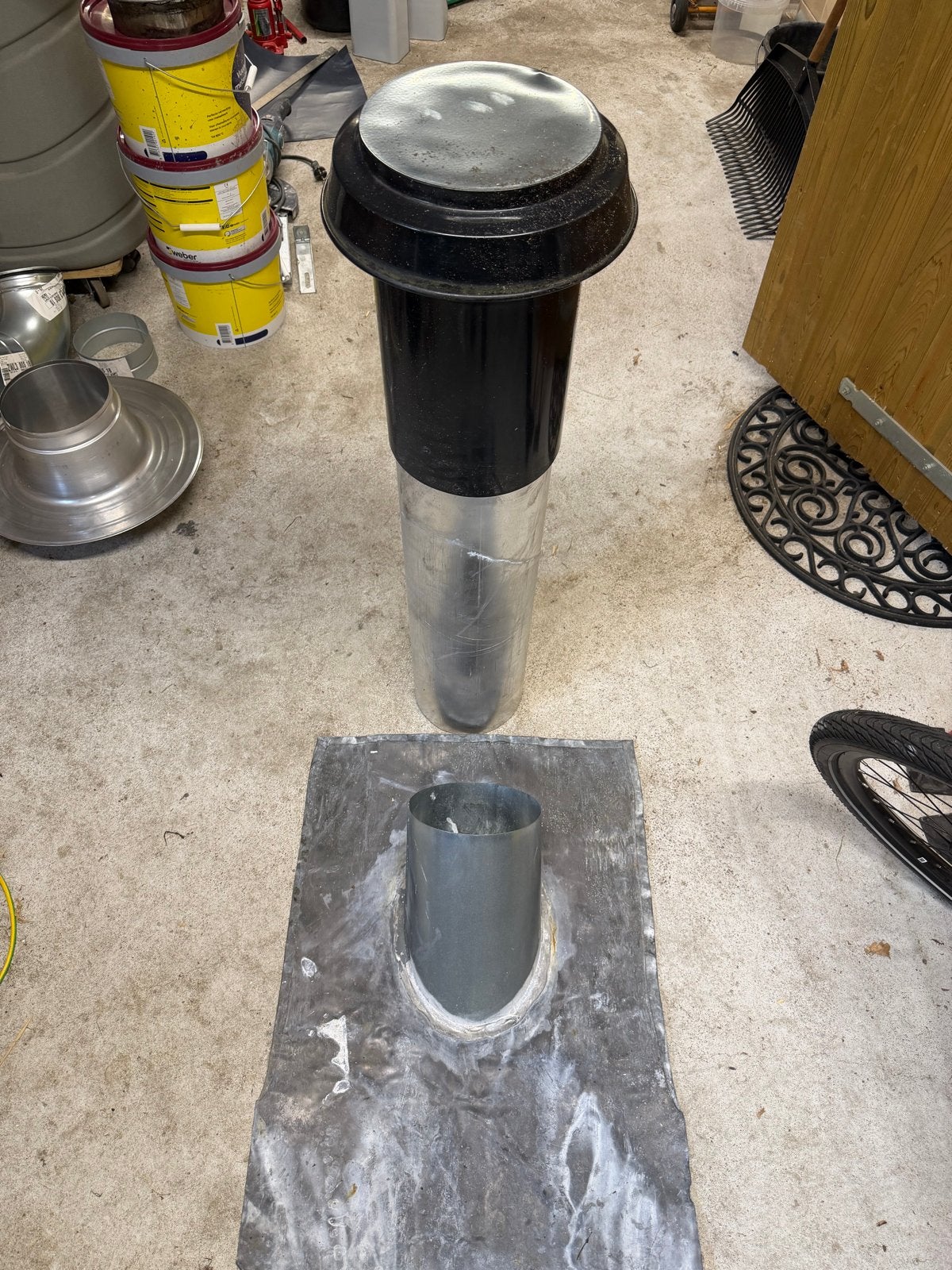 ≥ Geïsoleerde Ventilatiepijp 200mm met Loden Dakdoorvoer — Ventilatie ...