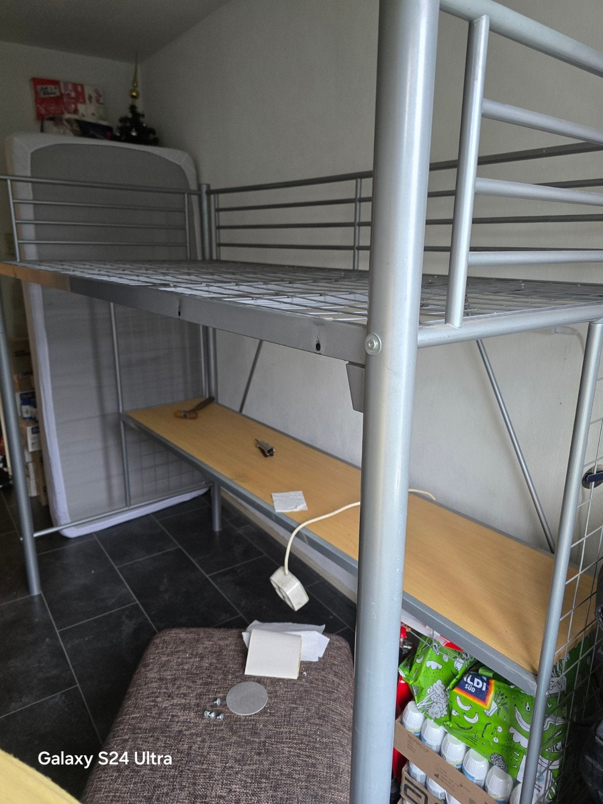 ≥ Hoogslaper met bureau - ideaal voor kleine kamers — Slaapkamer ...