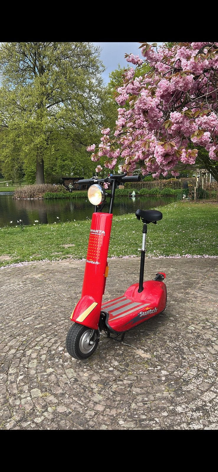 ≥ E-scooter/opklapbare scooter. — Steps — Marktplaats