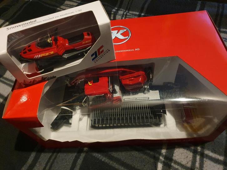 ≥ Miniatuurmodellen Pistenbully & sneeuwscooter — Speelgoed — Marktplaats