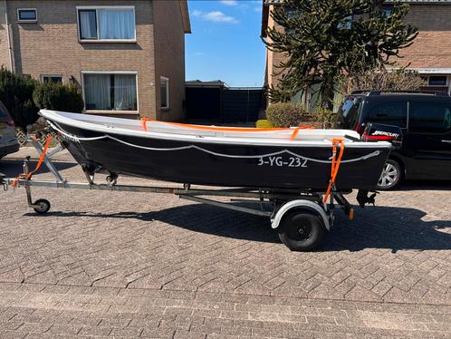 ≥ Perfecte polyester boot met 6pk kortstaart — Buiten- en ...