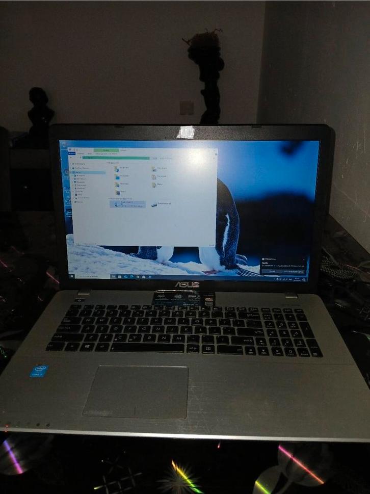 ≥ Asus laptop 17 inch beeld — Desktop Pc's — Marktplaats