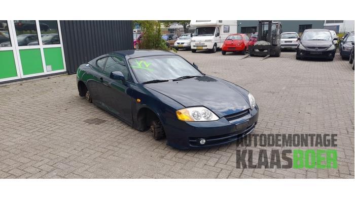 ≥ Portier 2Deurs rechts van een Hyundai Coupe — Carrosserie en ...