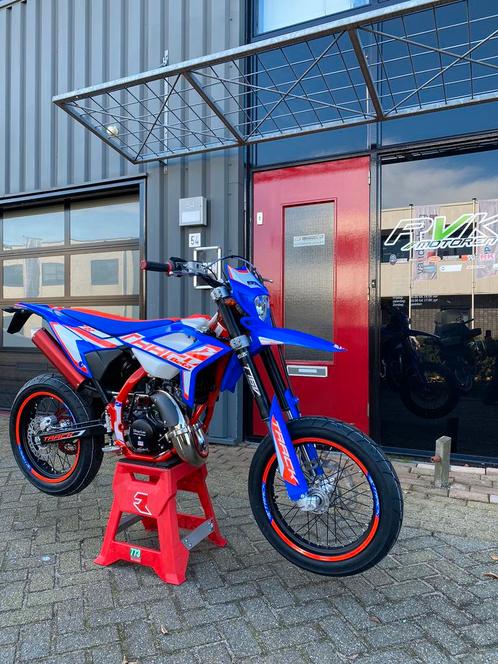 ≥ Beta RR50 Track Racing Blauw/Rood! — Brommers | Overige merken ...