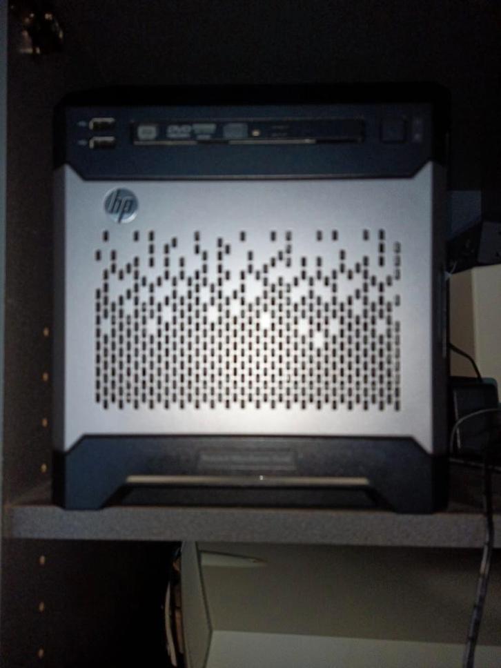 ≥ HP ProLiant MicroServer Gen8-server. — Servers — Marktplaats