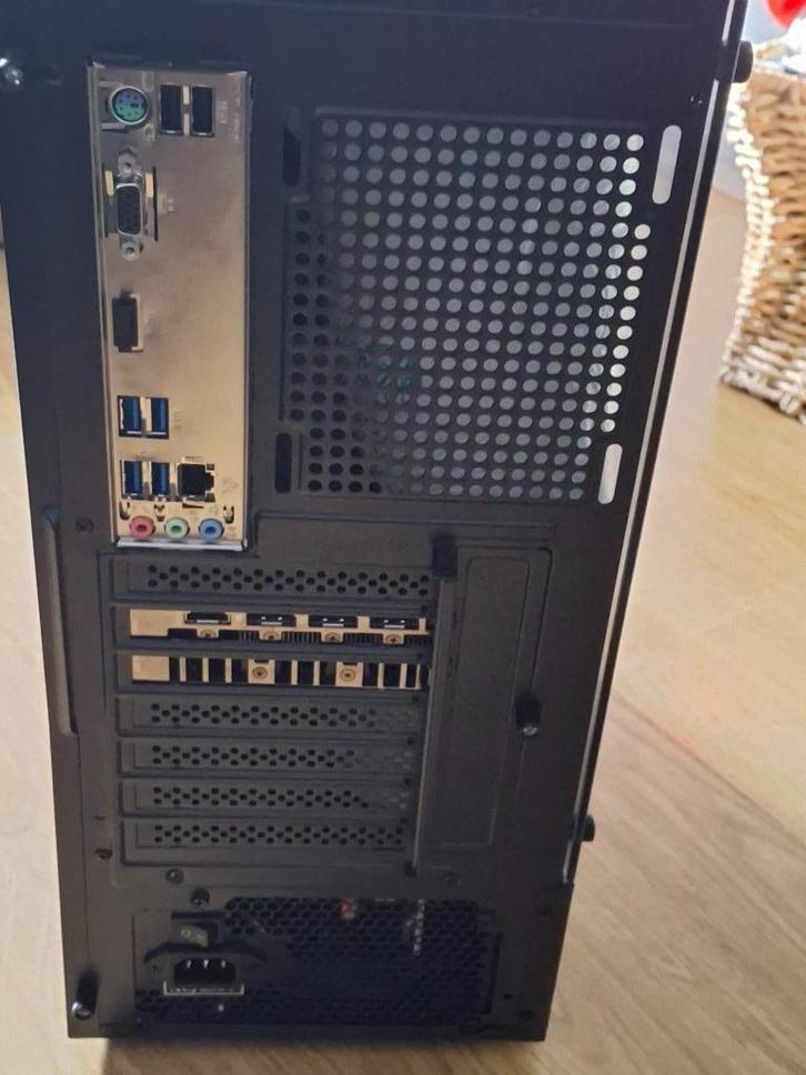 ≥ Circular RGB Gaming PC — Desktop Pc's — Marktplaats