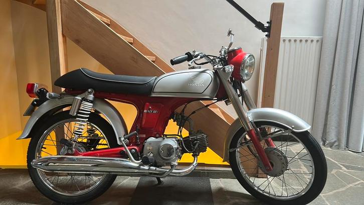 ≥ Honda Benley cd 50 — Brommers | Oldtimers — Marktplaats