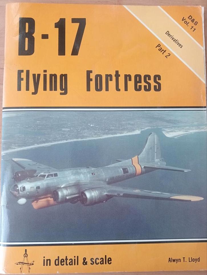 ≥ B-17 Flying Fortress - Alwyn T. Lloyd - USA — Militaria | Tweede ...