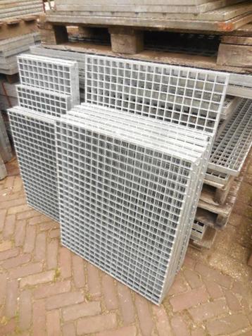 ≥ Vloerroosters Looproosters Roosters Persroosters — Metalen — Marktplaats