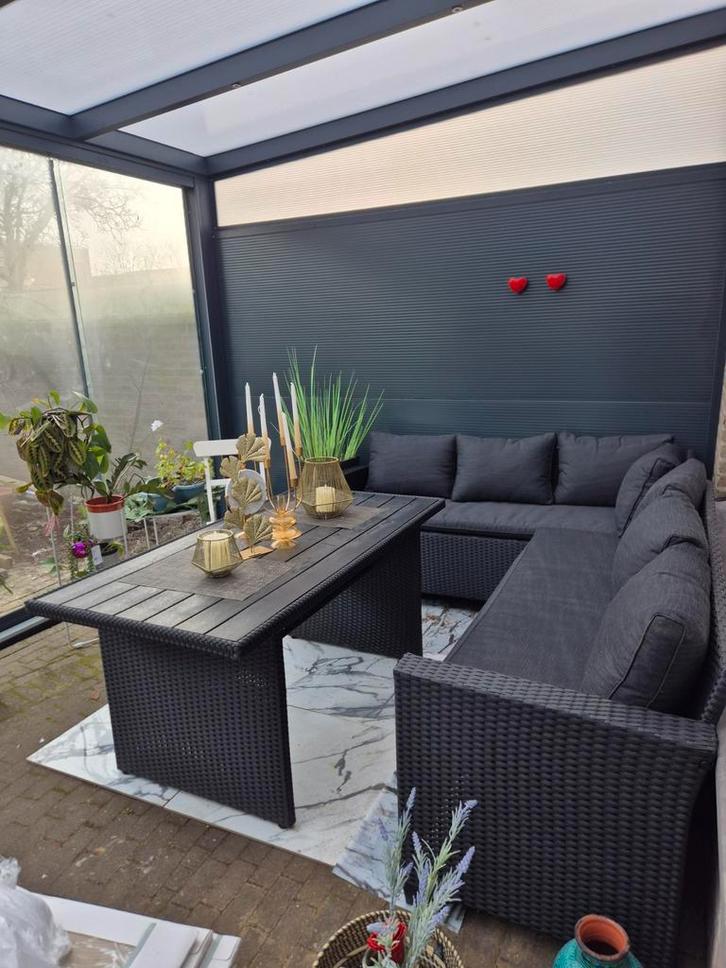 ≥ Mooie wicker loungeset met tafel — Tuinsets en Loungesets — Marktplaats