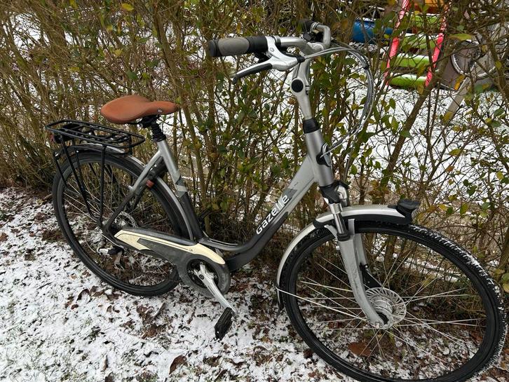 ≥ Gazelle Medeo Plus Damesfiets — Elektrische fietsen — Marktplaats