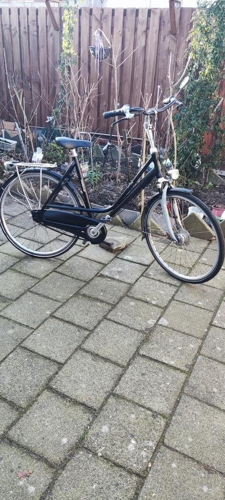 ≥ zwarte stadsfiets gazelle dams 28" ./ en 8 versnelling. — Fietsen ...