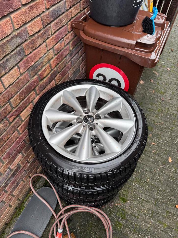 ≥ Mini Lichtmetalen Velgen met Winterbanden — Banden en Velgen ...