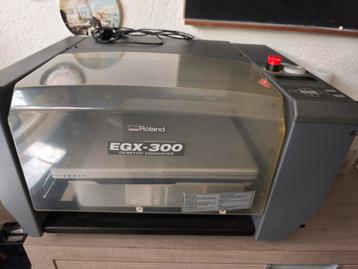 ≥ Roland EGX-300 Desktop Graveermachine — Draaibanken — Marktplaats