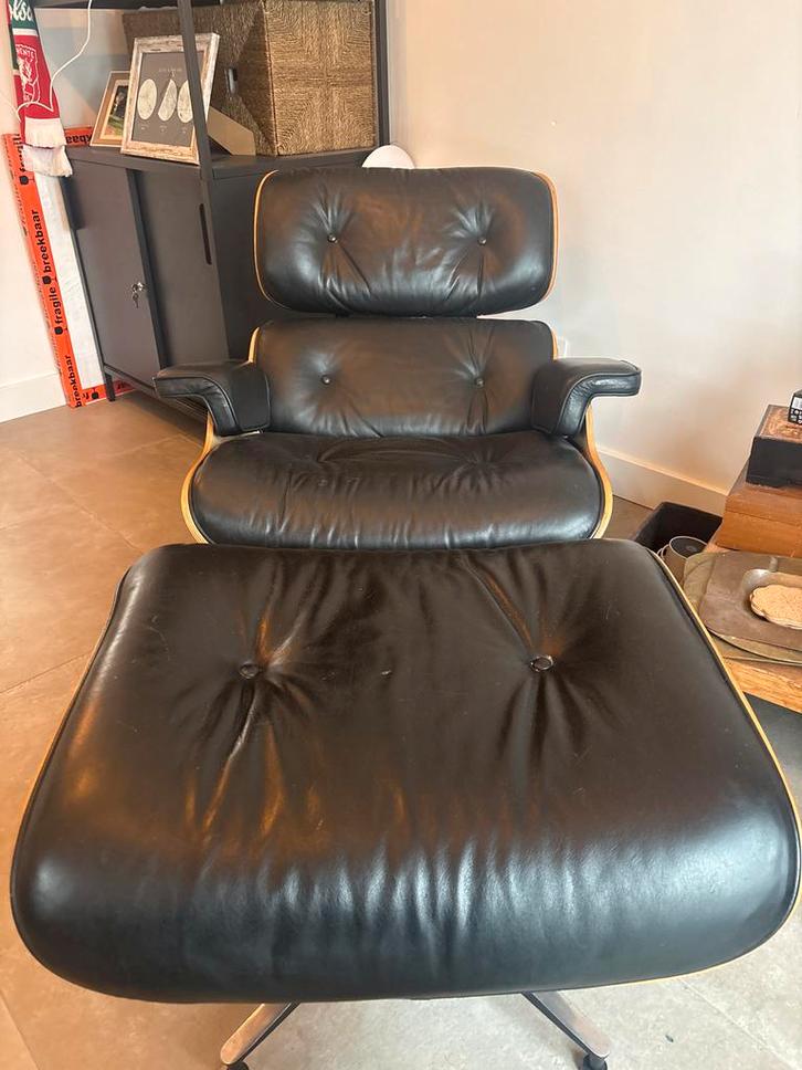 ≥ Eames Lounge Chair met Voetenbank - Zwart Leer — Fauteuils — Marktplaats