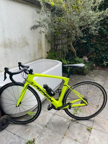 ≥ APEX Flump 3.0 – Carbon Aero Road Bike — Fietsen | Racefietsen ...