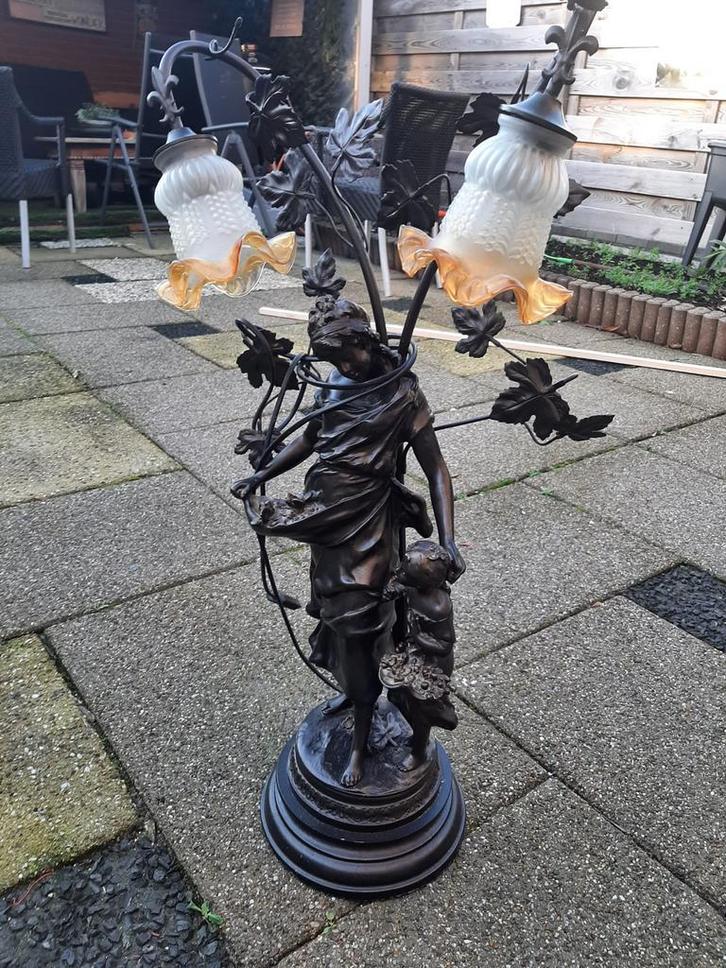 ≥ Antieke Art Nouveau Lamp met Vrouw en Kind — Antiek | Lampen ...
