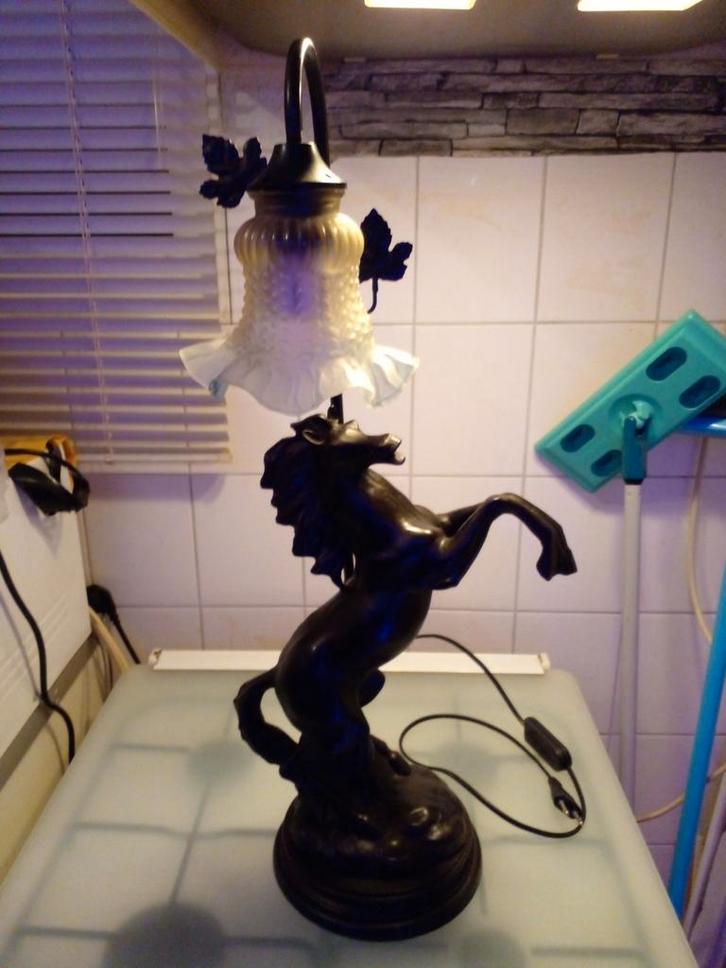 ≥ Antieke Art Deco Paard Lamp ( jaren 30) — Antiek | Lampen — Marktplaats
