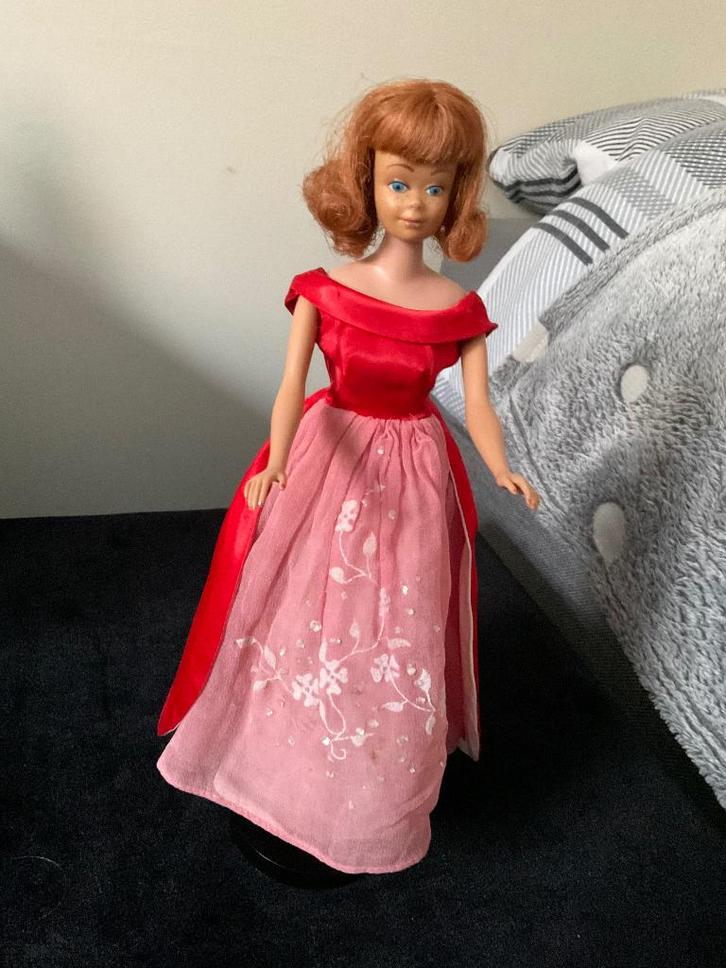 ≥ Vintage Barbie jurk Magnificence origineel 60 — Poppen — Marktplaats