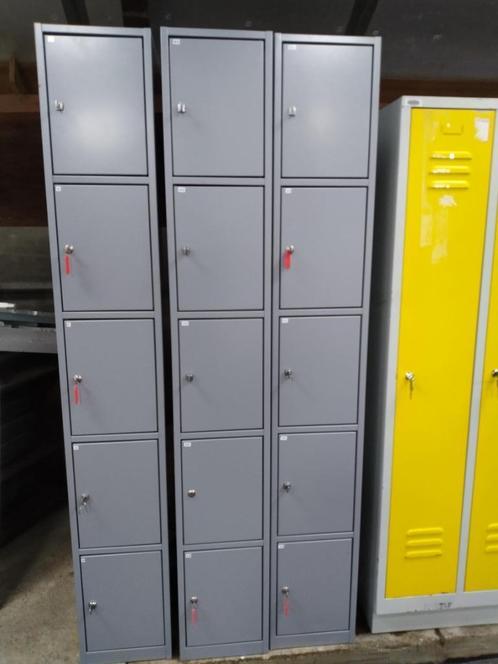 ≥ Lockerkasten groot en klein, Locker, Lockers, Vakkenkast — Kasten ...